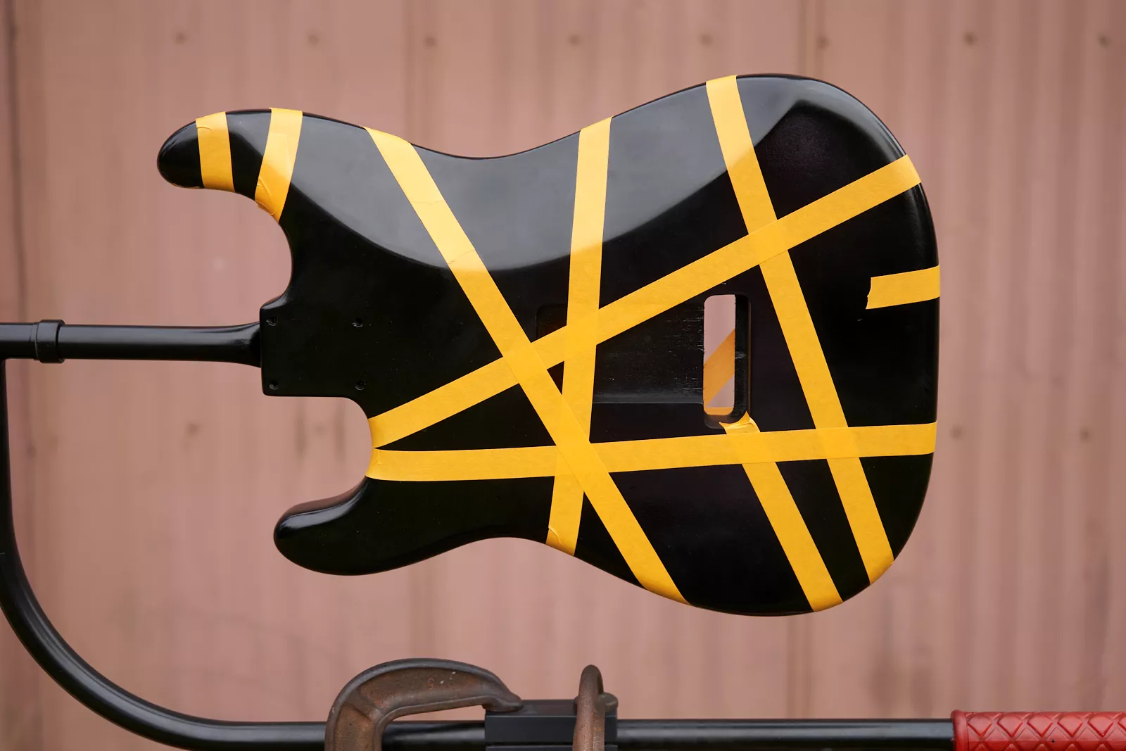 How to Paint a Frankenstrat - StewMac