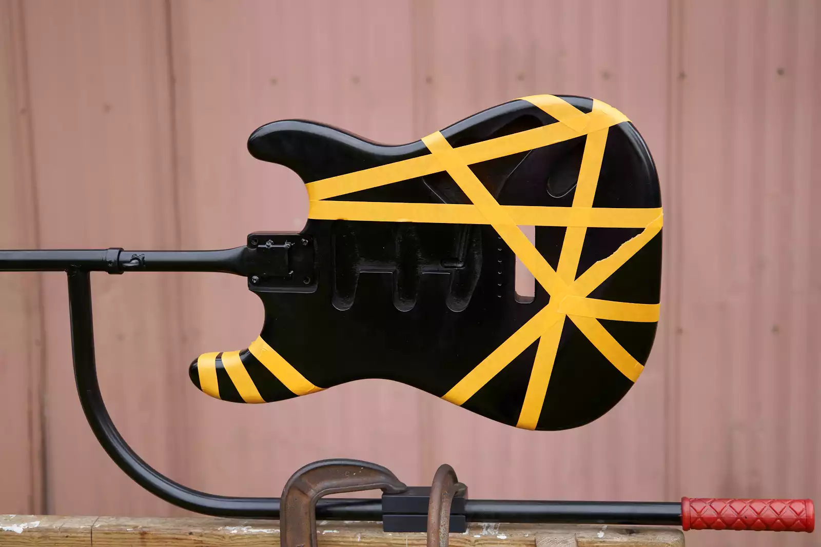 How to Paint a Frankenstrat - StewMac
