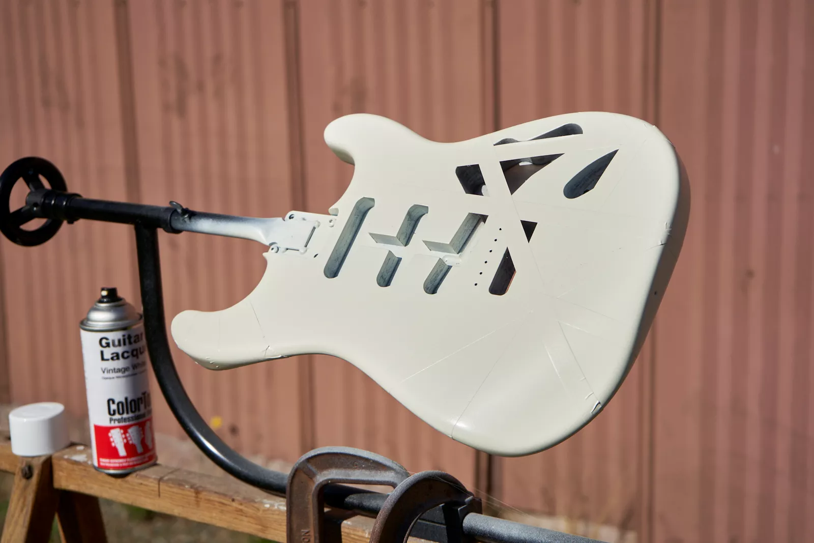 How to Paint a Frankenstrat - StewMac