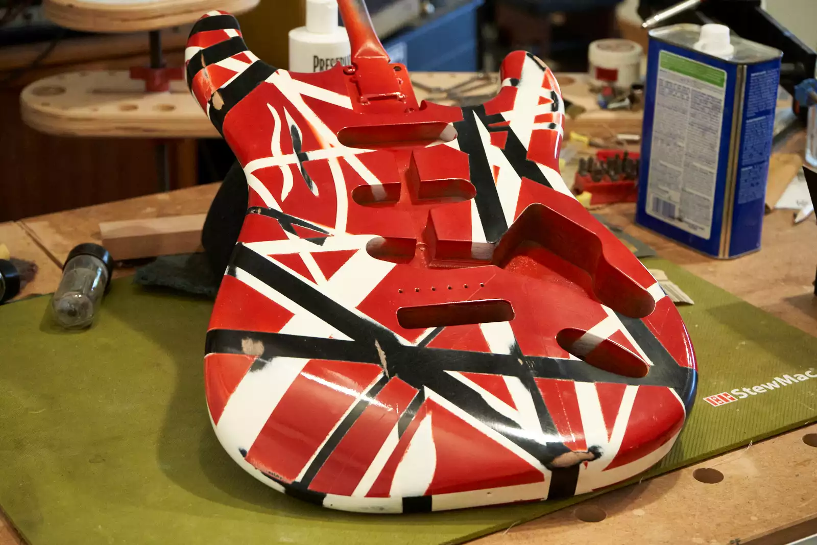 How to Paint a Frankenstrat - StewMac