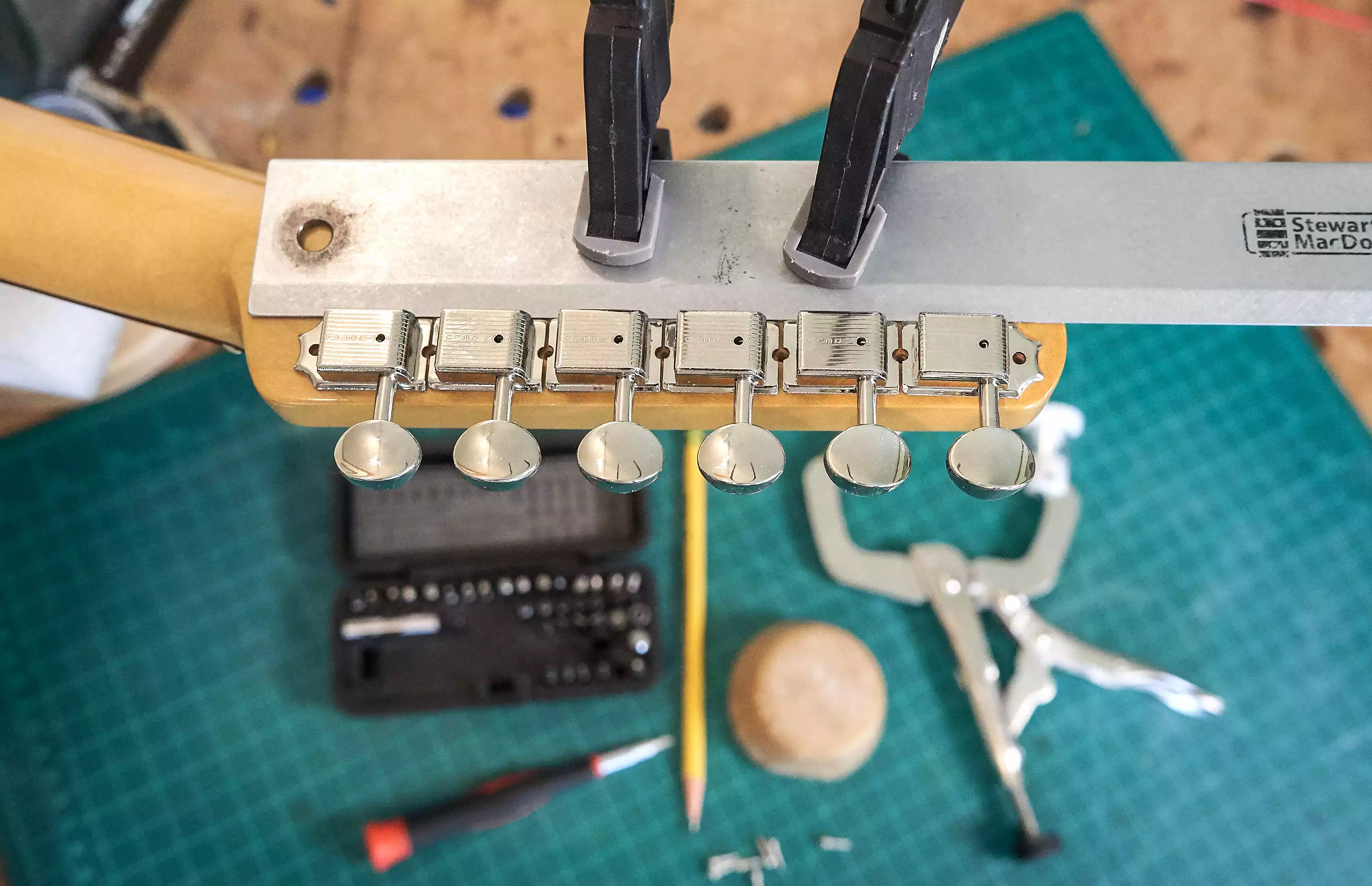 How to Build a Partscaster - StewMac