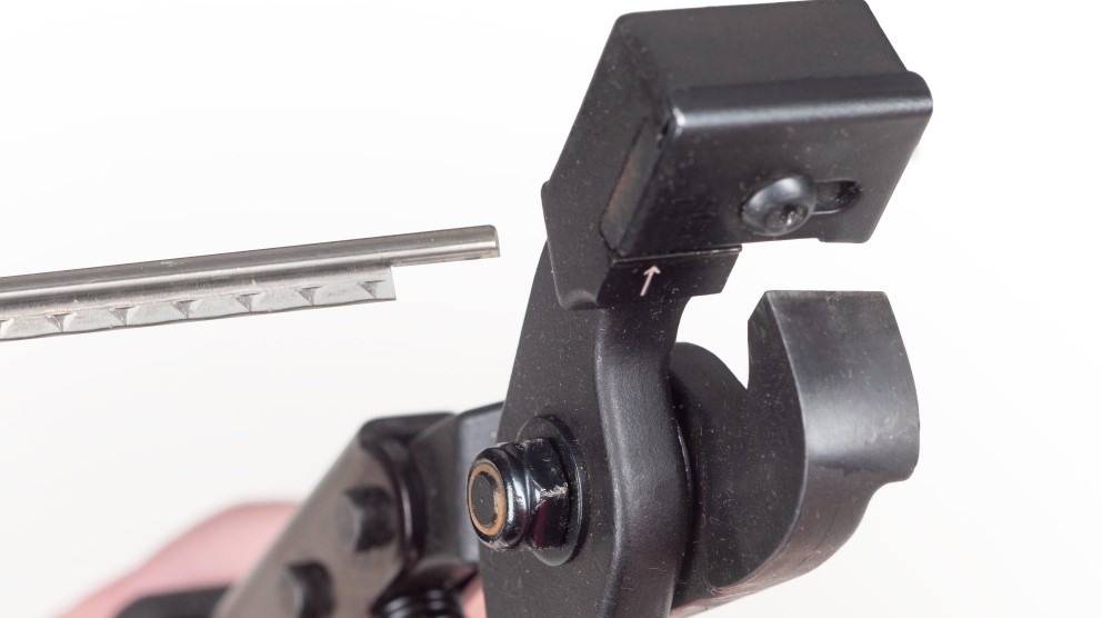 Everything for building and repairing stringed instruments! - StewMac