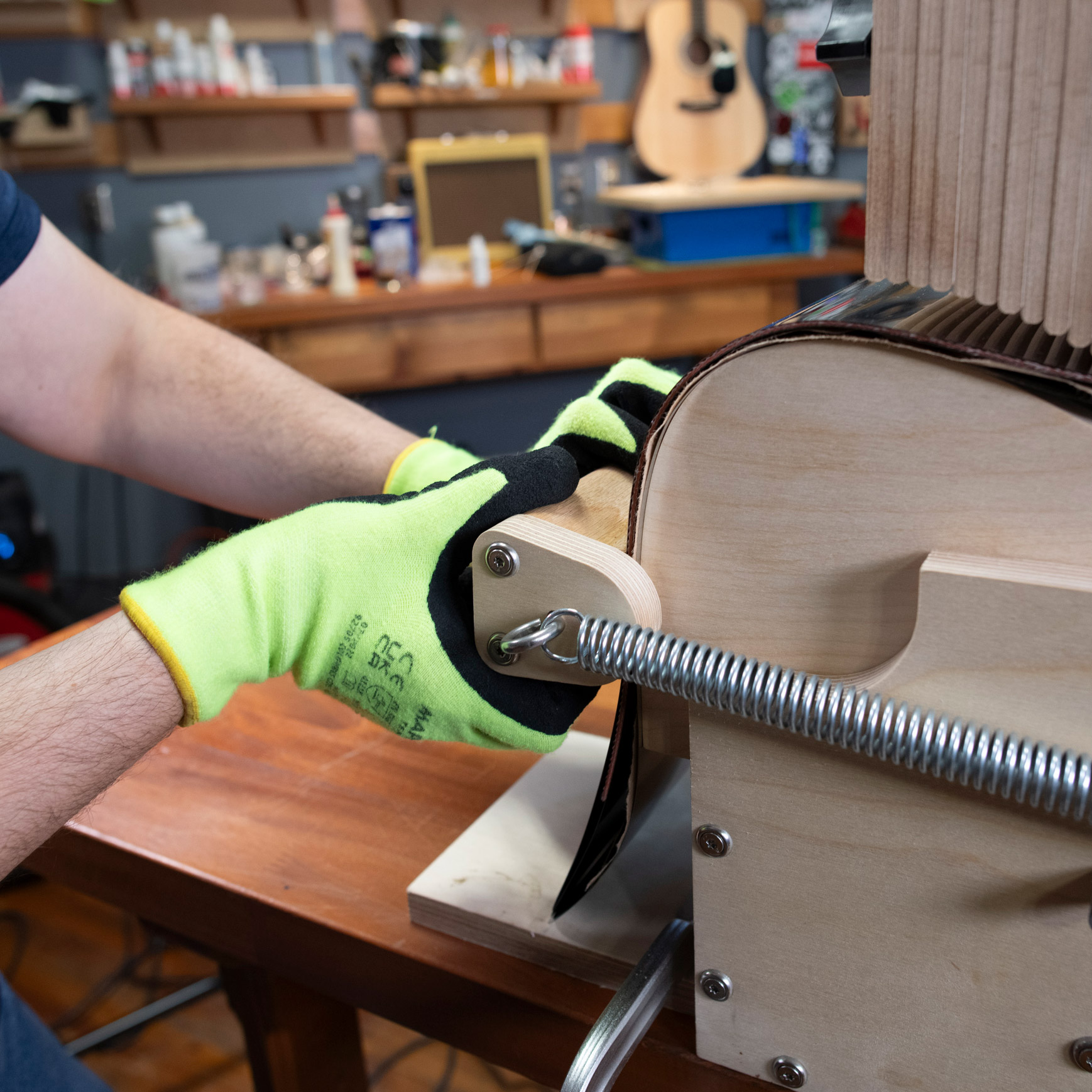 Heat Resistant Gloves with Grip - StewMac