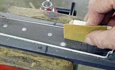 Binding and fretting a Red Diamond mandolin fingerboard - StewMac