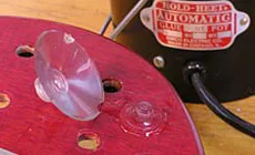 Mixing red epoxy for cherry-finish repairs - StewMac