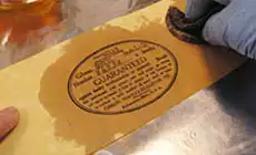 Make custom labels for your guitars! - StewMac