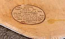 Make custom labels for your guitars! - StewMac